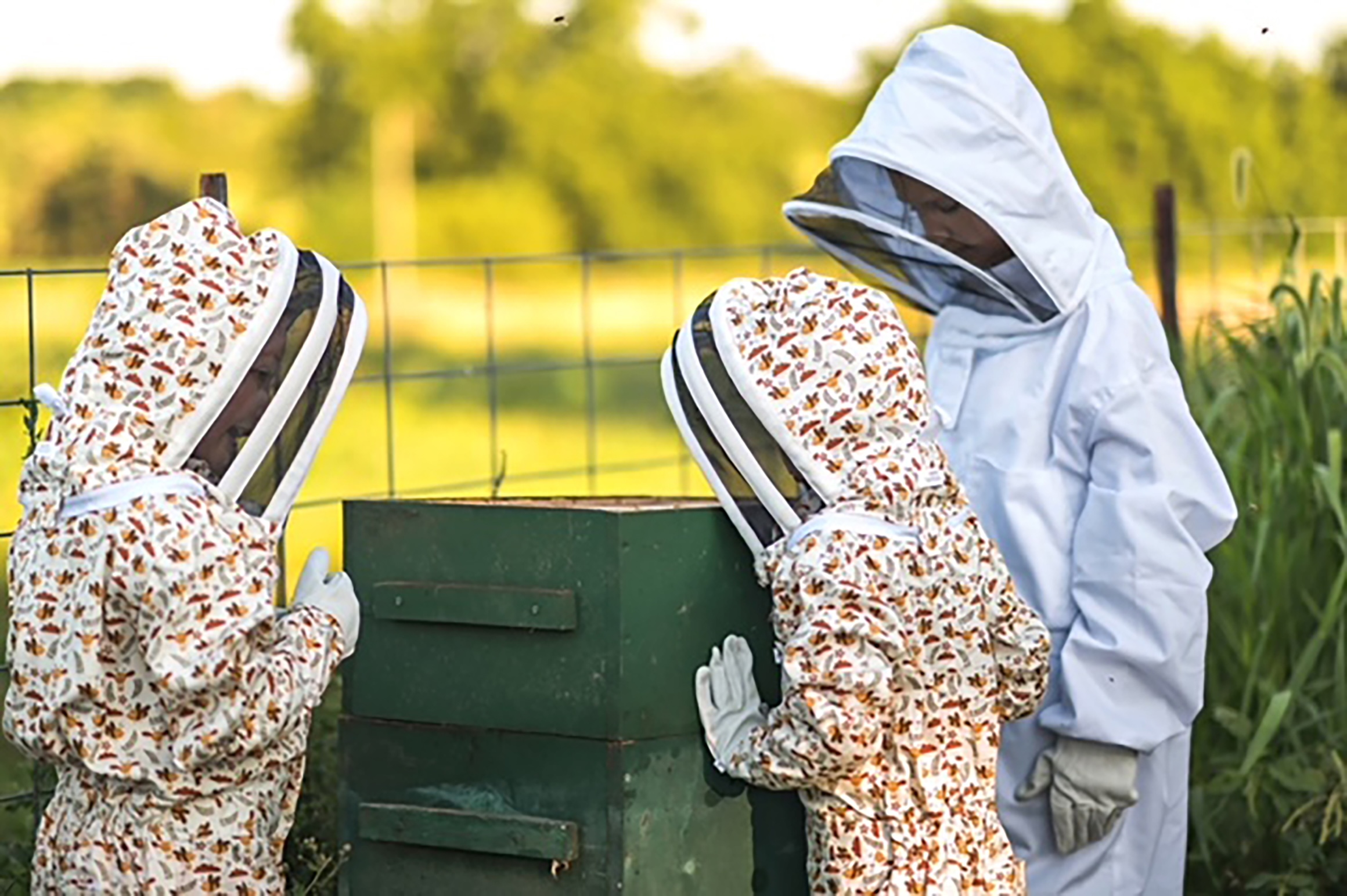 Bees, blooms and bloodhounds | MU Extension